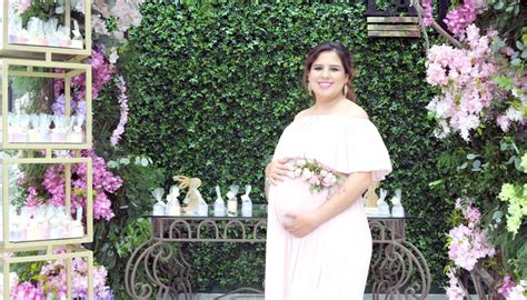 Preside Daniela Fiesta Por Su Dulce Espera Periódico Zócalo