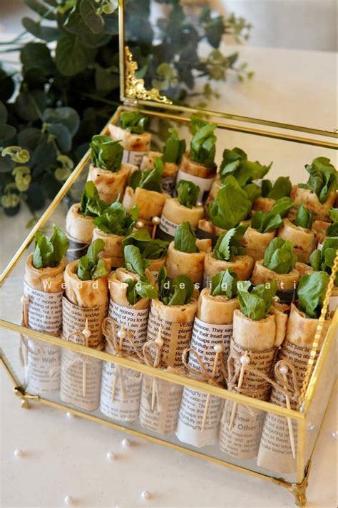 سفارش نون پنیر سبزی عقد ۰۹۲۲۳۴۶۰۸۶۰ واتساپ Yemek Tarifleri Yemek