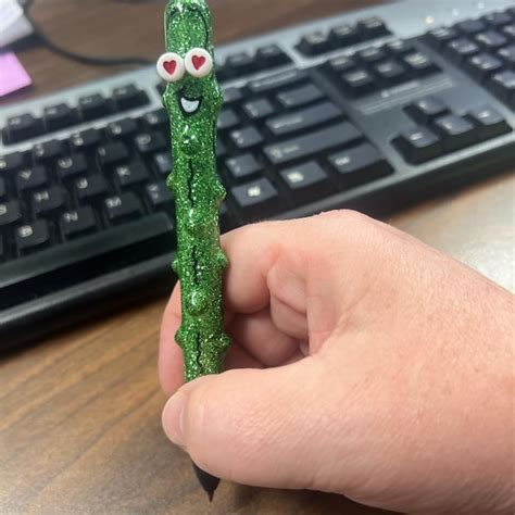 Ghost Pen Glitter Inkjoy Gel Pen Hot Pink Ghost Pen Black Holo Ghost