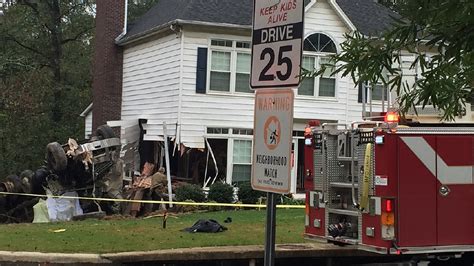 Driver Of Dump Truck Killed After Slamming Into House Wbma