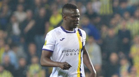 Lamine Diack Fransa Ve Amerikadan Sonra Süper Lige Geri Döndü Transfermarkt