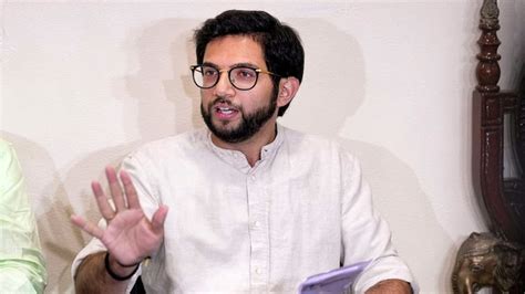 Aaditya Thackeray Reaction Abhishek Ghosalkar Firing Case Vinod Ghosalkar Son Murder Crime News