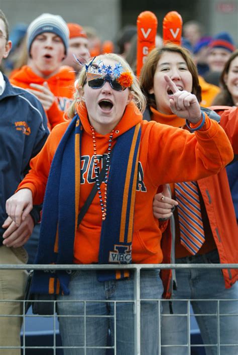 Shining Through The History Of Uvas Colors Shining Through The History Of Uvas Colors