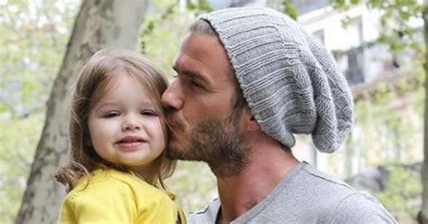 Тези 3 мъжки зодии стават перфектни бащи сякаш са създадени за да бъдат родители За Жената