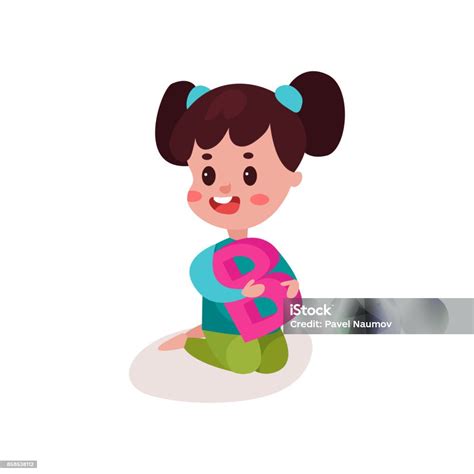편지 B 놀고 하는 바닥에 앉아있는 귀여운 갈색 머리 소녀 아이 학습을 통해 재미와 화려한 만화 벡터 일러스트 레이 션 재생 귀여운에 대한 스톡 벡터 아트 및 기타 이미지