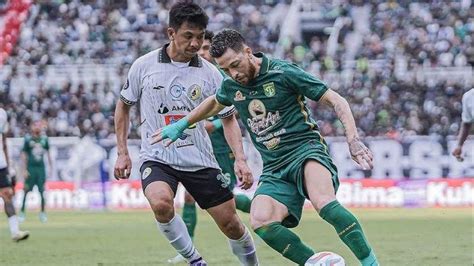 Wahyudi Hamisi Minta Maaf Akui Tak Sengaja Tendang Kepala Winger