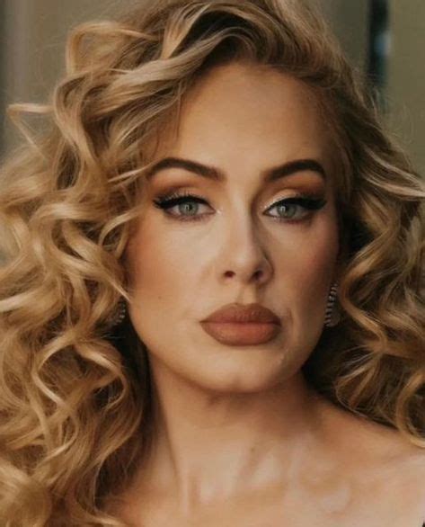 Pin De Eva Em Adele 💐 Adele Vestidos Cantores