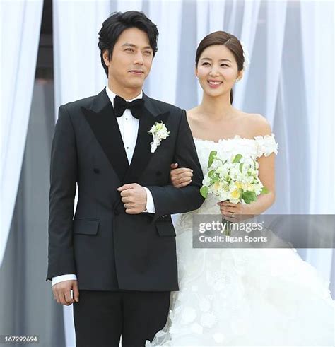 Han Jae Seok And Park Sol Mi Photos And Premium High Res Pictures