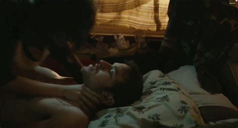 Actresses With Nude Breasts Ellen Page Compilation Porn Gif Video Nebyda Com