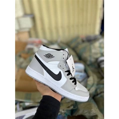 Jordan Low ไนกี้จอแดน รองเท้าไนกี้จอแดน รองเท้าผ้าใบรองเท้าผ้าใบไนกี้ Nikshop99 Thaipick