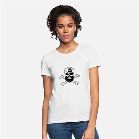 Bearded Pirate Skull Eye Patch Crossbones Skeleton Womens T Shirt Spreadshirt