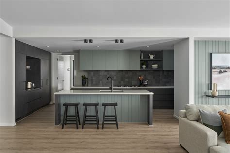 Polytec Introducing Polytec Wall Linings Profiled