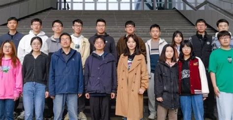 这一殊荣，国内首次！属于华中科技大学团队！腾讯新闻