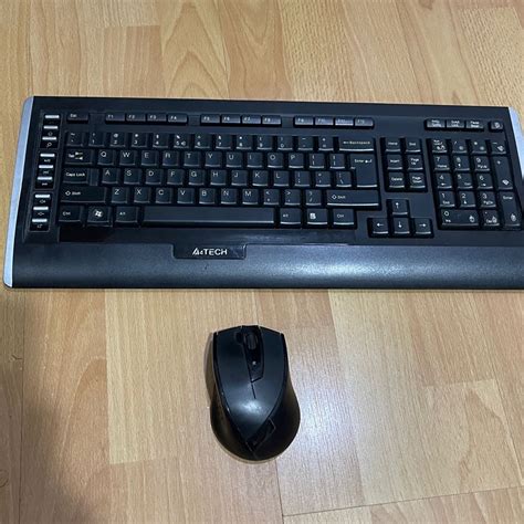 A Tech Wireless Keyboard Mouse No Usb Receiver Computers Tech Parts Accessories