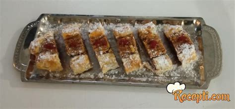 Lisnati Kolač A La Dedini Brkovi