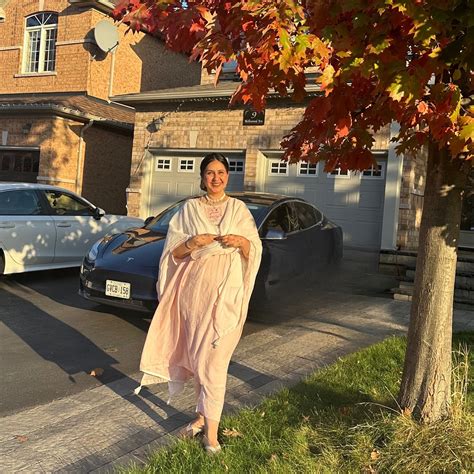 Prabhsimran Kaur 🎄💅♥️🎁 Instagram