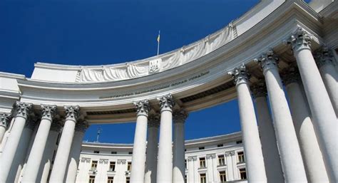 МЗС України прокоментувало заяви Китаю щодо “мирного плану” Читайте на Ukr Net