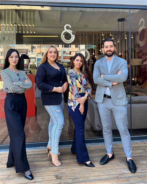 Galatasary Leo Residances Team Waiting You In Sales Office Bashar Hamdan