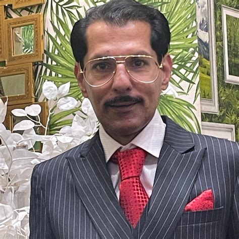 Khalid Malik Kaufmann Für Uhrenjuwelen Taxierung Von Edelmetallwaren Und Steinen Juwelier