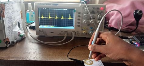 A Quick Dive Into Oscilloscopes My First Hands On Experience With Oscilloscopes Element14