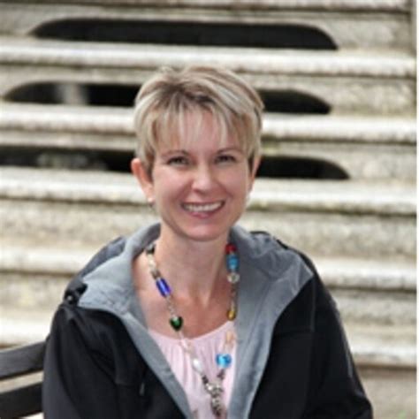 Lynelle Van Emmenes Compliance Manager Syngenta Bracknell Seeds And Traits Regulatory