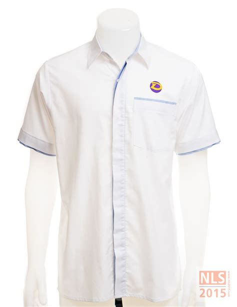 แบบฟอร์มพนักงาน เสื้อเชิ้ตแขนสั้น โรงงานผลิตชุดยูนิฟอร์มพนักงาน เสื้อโปโล นลินสิริ ชลบุรี