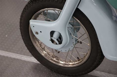 Lot 1 1961 Ariel Arrow