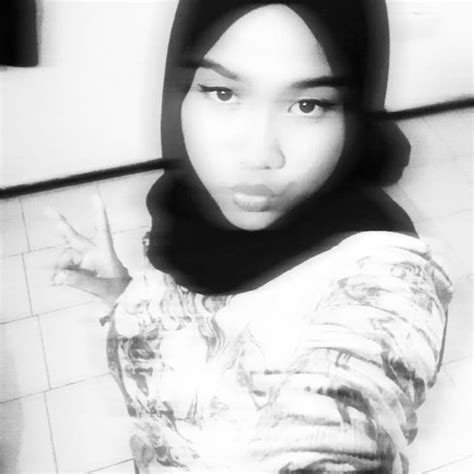 𝘢𝘯𝘢𝘯 Ananyoosuf On Threads