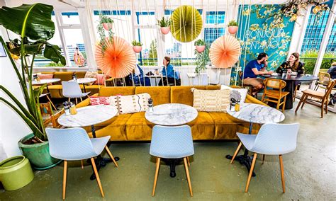 Teds Rotterdam High Tea 1 5 Uur In Hartje Rotterdam Bespaar 33 In Rotterdam Via Fc Den Bosch