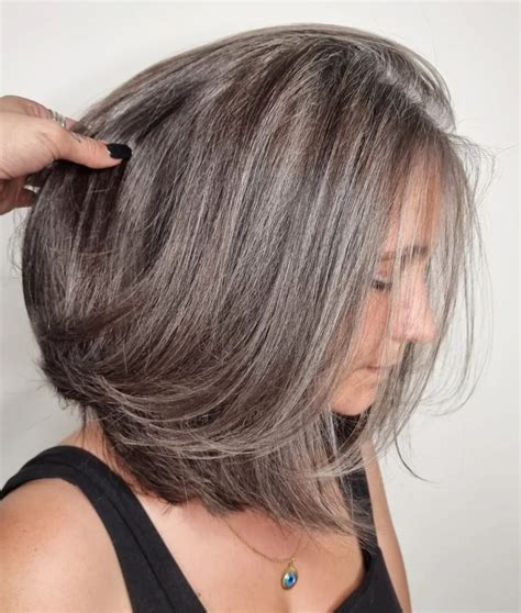 Gray Bob Haircuts So Beautiful Youll Be Obsessed