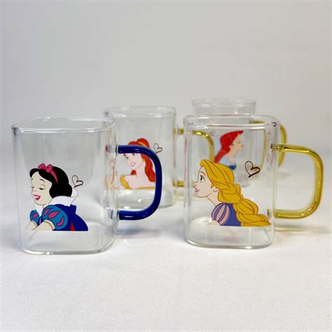 لیوان پیرکس دیزنی شاتوت‌لند