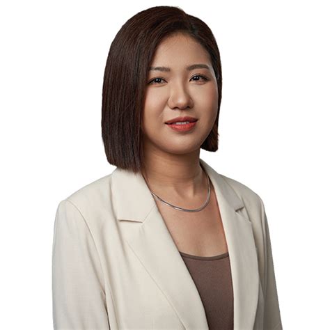 Vickie Li Licensed Sales Consultant At Harcourts Holmwood