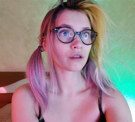 Amelie Weed Nude Porn Pictures Xxx Photos Sex Images 4058612 Pictoa