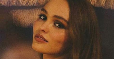 역시 조니뎁 딸 릴리 로즈 뎁 분위기 여신