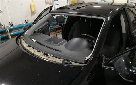 Замена лобового стекла на автомобилях Volkswagen - особенности ...