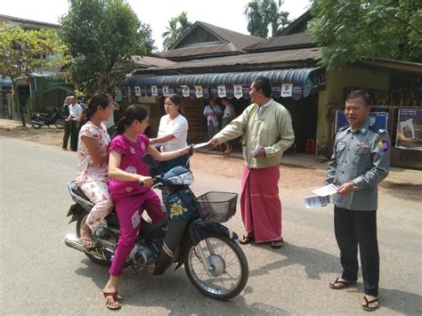 ဘီးလင်းမြို့နယ်တွင် ပြည်သူ့စစ်မှုထမ်းဥပဒေဆိုင်ရာ သိကောင်းစရာ လက်ကမ်းစာစောင်များ ဖြန့်ဝေ