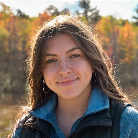 Sydney Ormsbee Branding Supervisor Graphic Designer Freelance