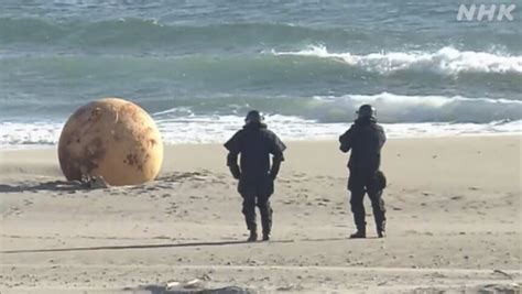 “vezë E Rënë Nga Qielli” Misteri I Sferës Gjigande Të Metalit Në