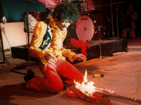 Jimi Hendrix Guitar On Fire Monterey Live 1967 Chasingguitars