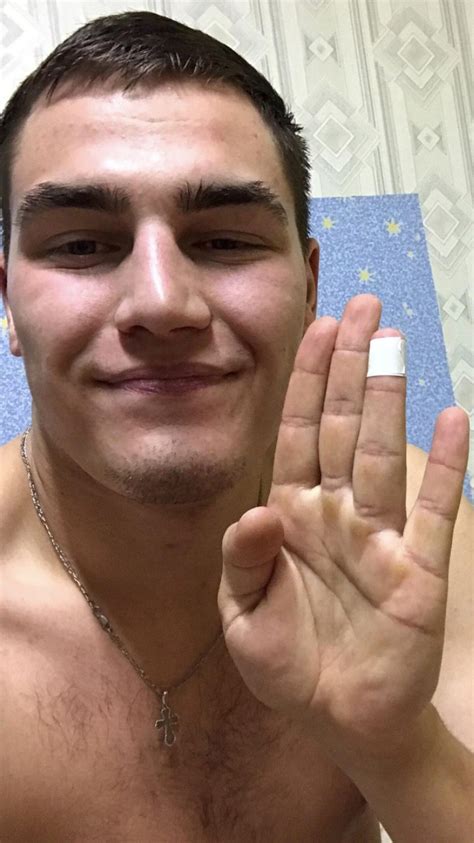 Russian Hunk 23 Leaves Life As Factory Worker To Become Versace Model News Realpress