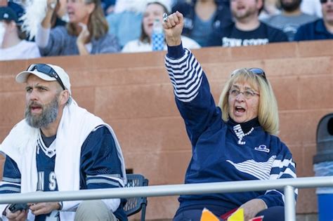 Penn State Fans Get Fired Up For Fiesta Bowl Scenes From The Pep Rally