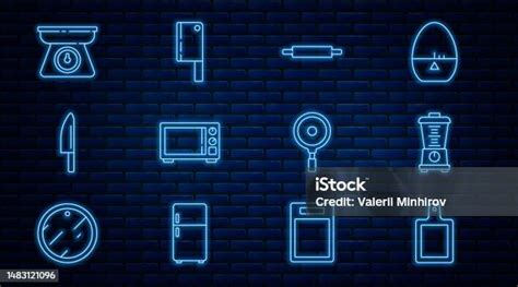 라인 도마 블렌더 롤링 핀 전자 레인지 칼 저울 프라이팬 및 고기 다지기 아이콘을 설정합니다 벡터 가정 생활에 대한 스톡 벡터 아트 및 기타 이미지 Istock