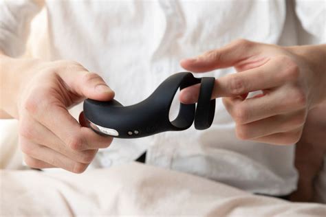 Guide To Rechargeable Sex Toys And Cables Svakom