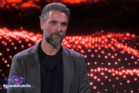 “me Ne Vado A Casa” Luca Sconvolge Il Grande Fratello E Gela Signorini