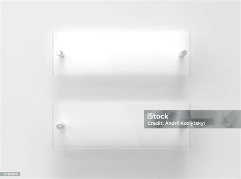 두 개의 빈 투명 유리 인테리어 기업 간판 플레이트 모의 템플릿 브랜딩을위한 클리어 보드 로고 투명한 아크리모 광고 간판 모형 정면보기 3d 렌더링 투명한에 대한 스톡 사진