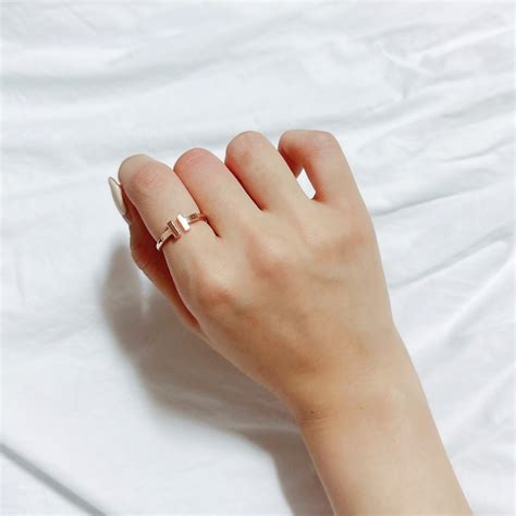 Ring 여자 반지 T W 링