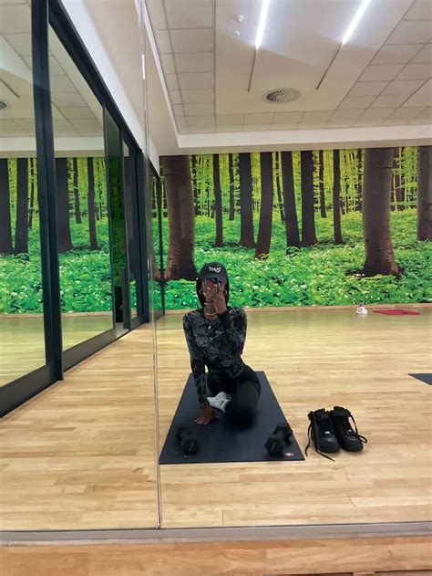 Pin Oleh Rashida💋 Di Pins By You Di 2024