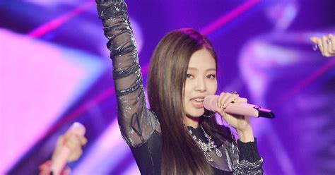 [리폿 포토 ] 블랙핑크 제니 몸매까지 완벽해