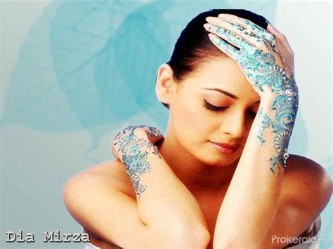 Dia Mirza Wallpapers Dia Mirza Pics Photo Gallery Hot Sexy Dia Mirza Wallpapers Photos