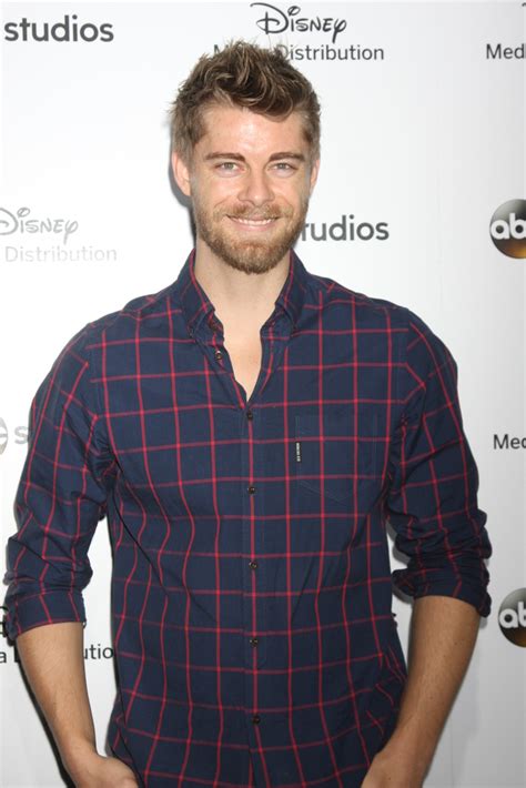 The Code Luke Mitchell Blindspot To Star In New Cbs Series